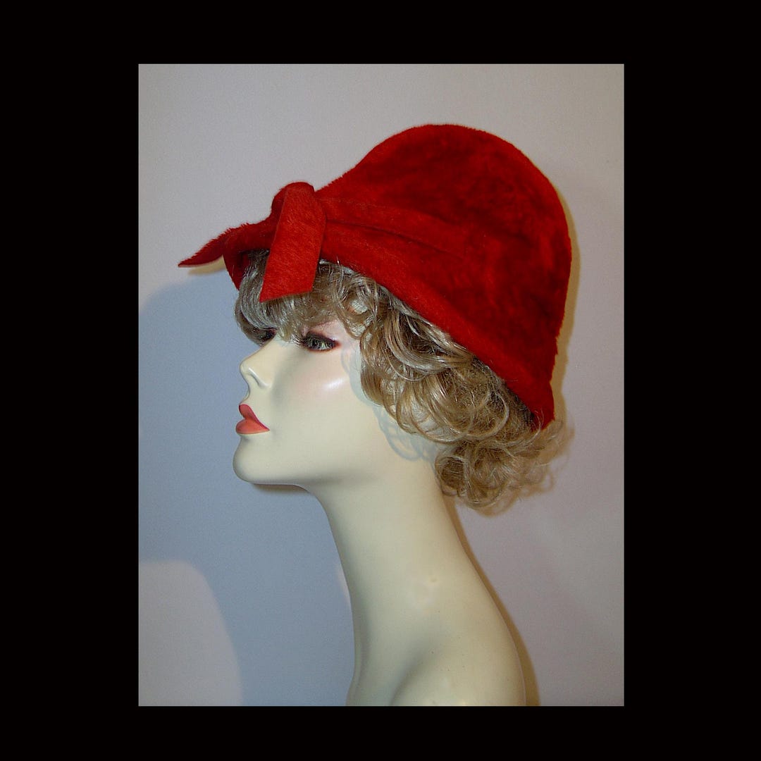 Medium Red Wool Hat 20.5 Bucket Cloche With Bow Lee Bury of Dallas Made ...