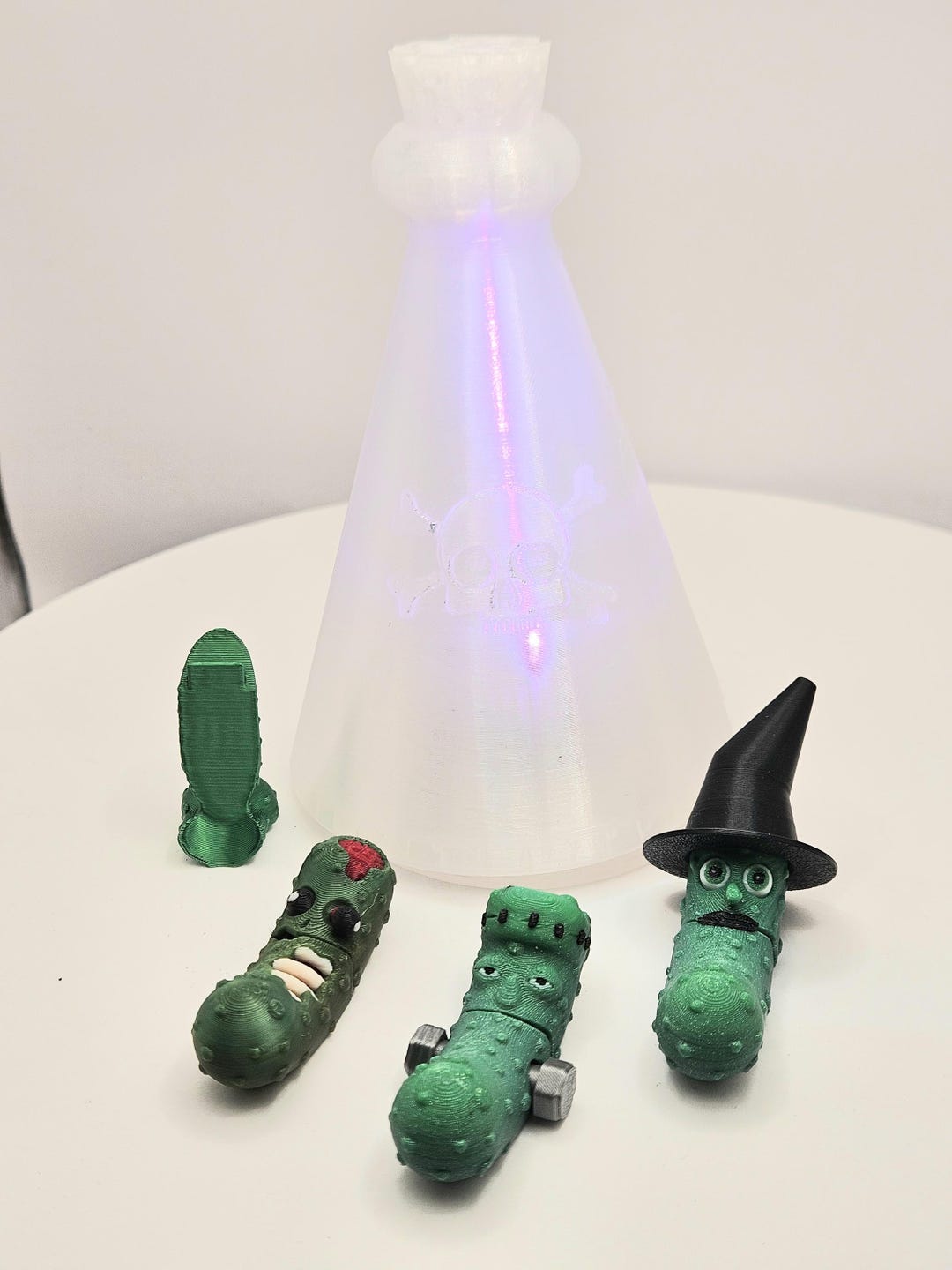 Led Beaker Wirh Halloween Pickle Set. - Etsy