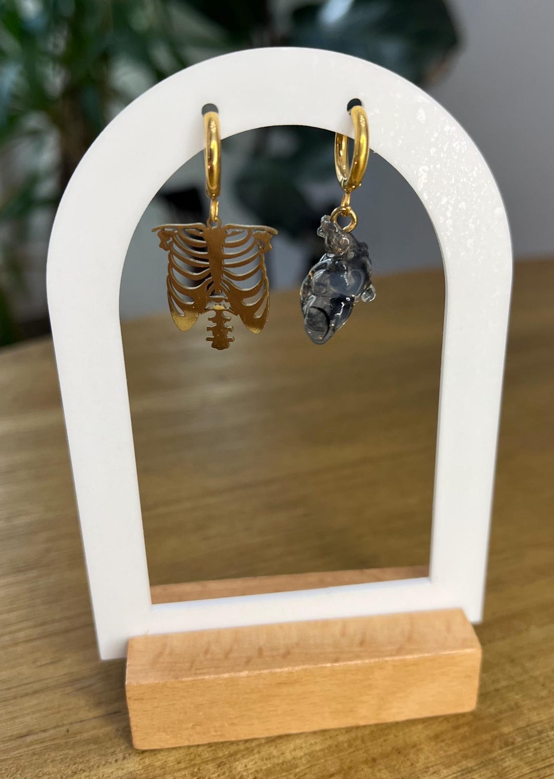 Ribs & Heart Hoop Earrings - Etsy