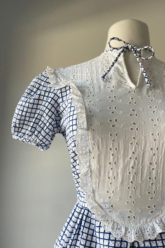 Vintage 1940s Dress White Grid Pattern Eyelet Lace Dr… - Gem
