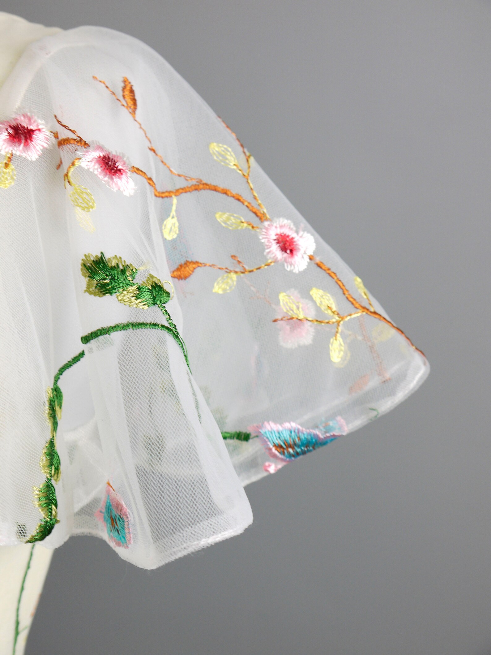Citrus Floral Wedding Gown in Yellow Linen and Botanical Lace ...