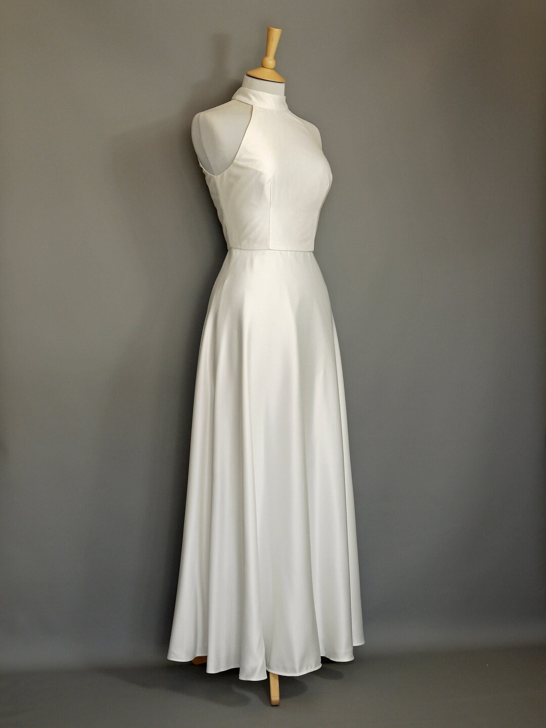 UK Size 10 Farrah Wedding Gown in Ivory Satin Crepe - Full Length ...