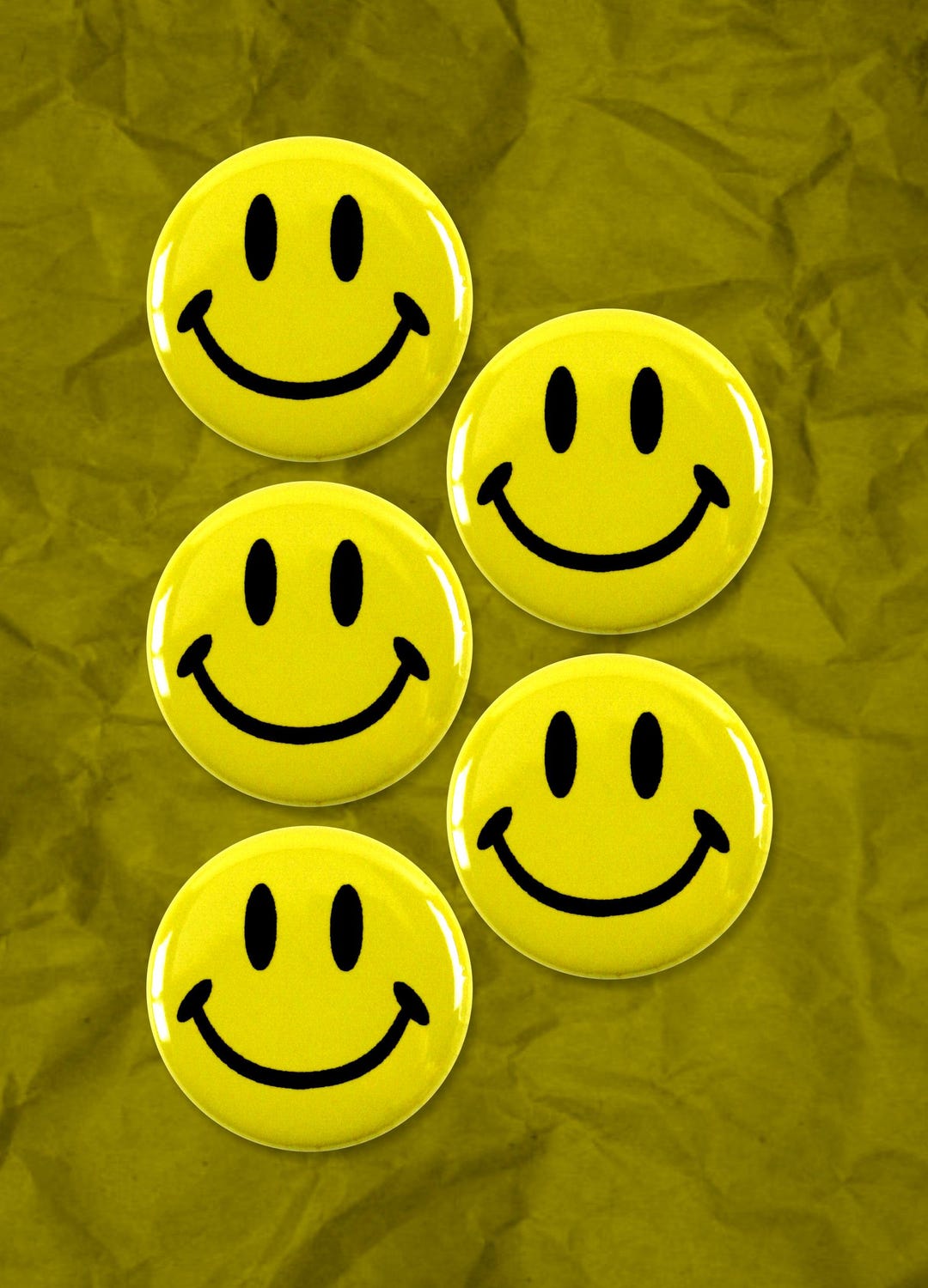 Classic Yellow Smiley Face Pinback Button Badges - 2.25 Inch Round - 5 ...