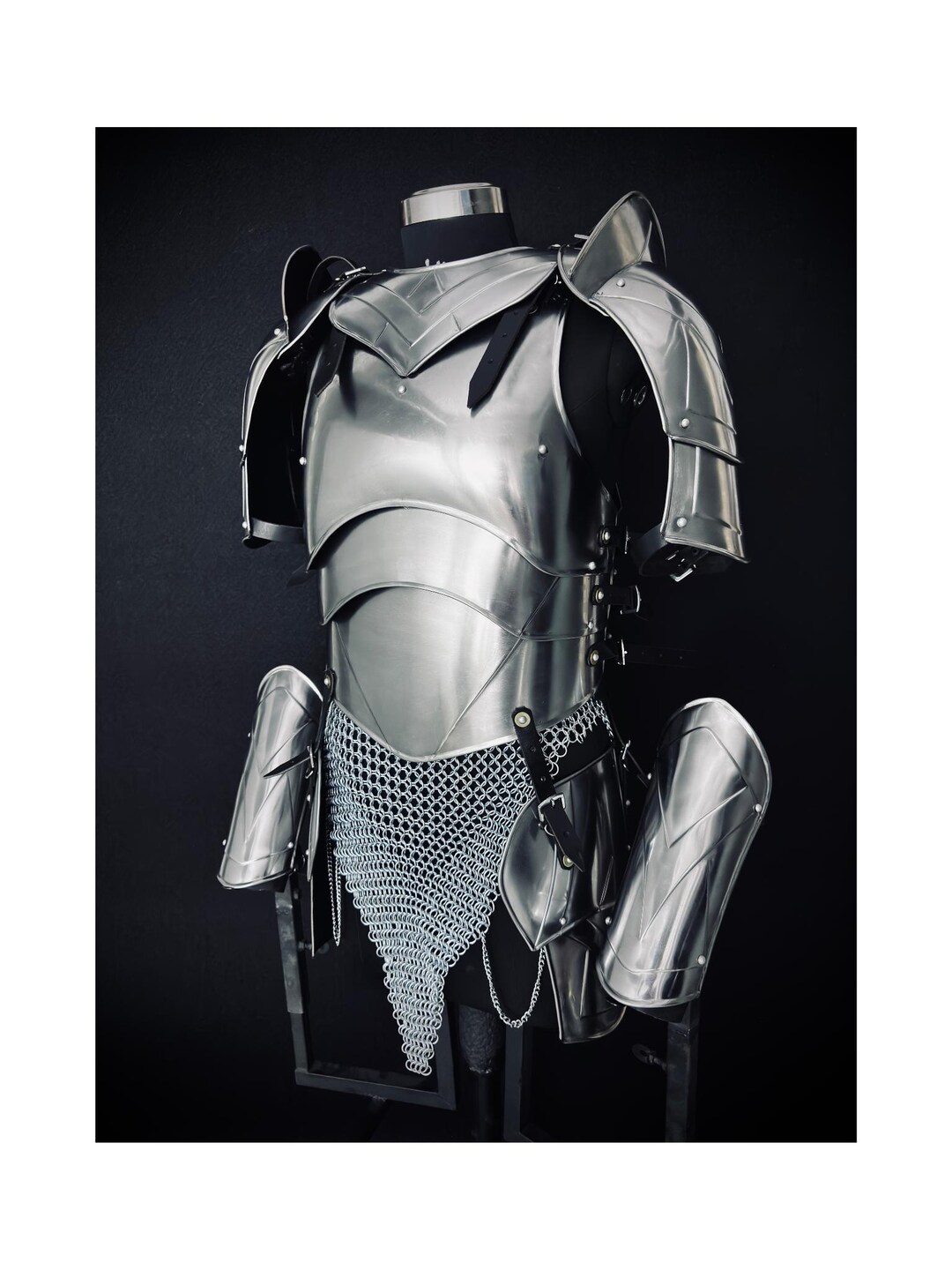 Brave Lady Medieval Armor Set, Gorget, Pauldrons, Bracers & Chainmail ...