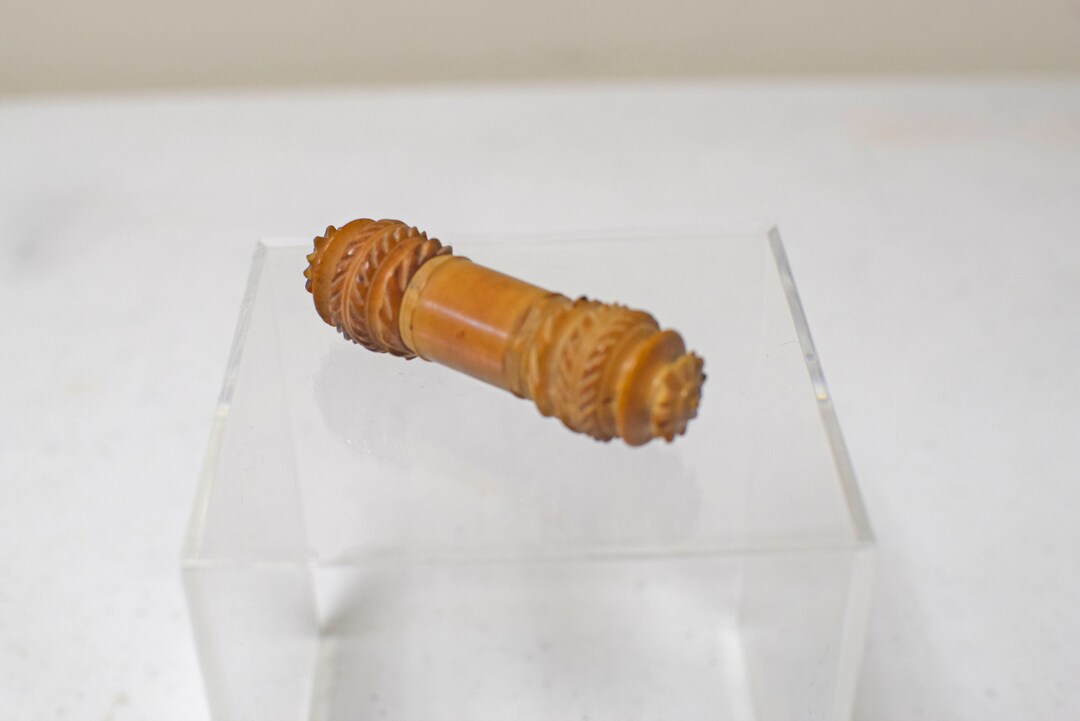 Antique Victorian Carved Vegetable Ivory / Tagua Nut Needle Case~2.75 ...