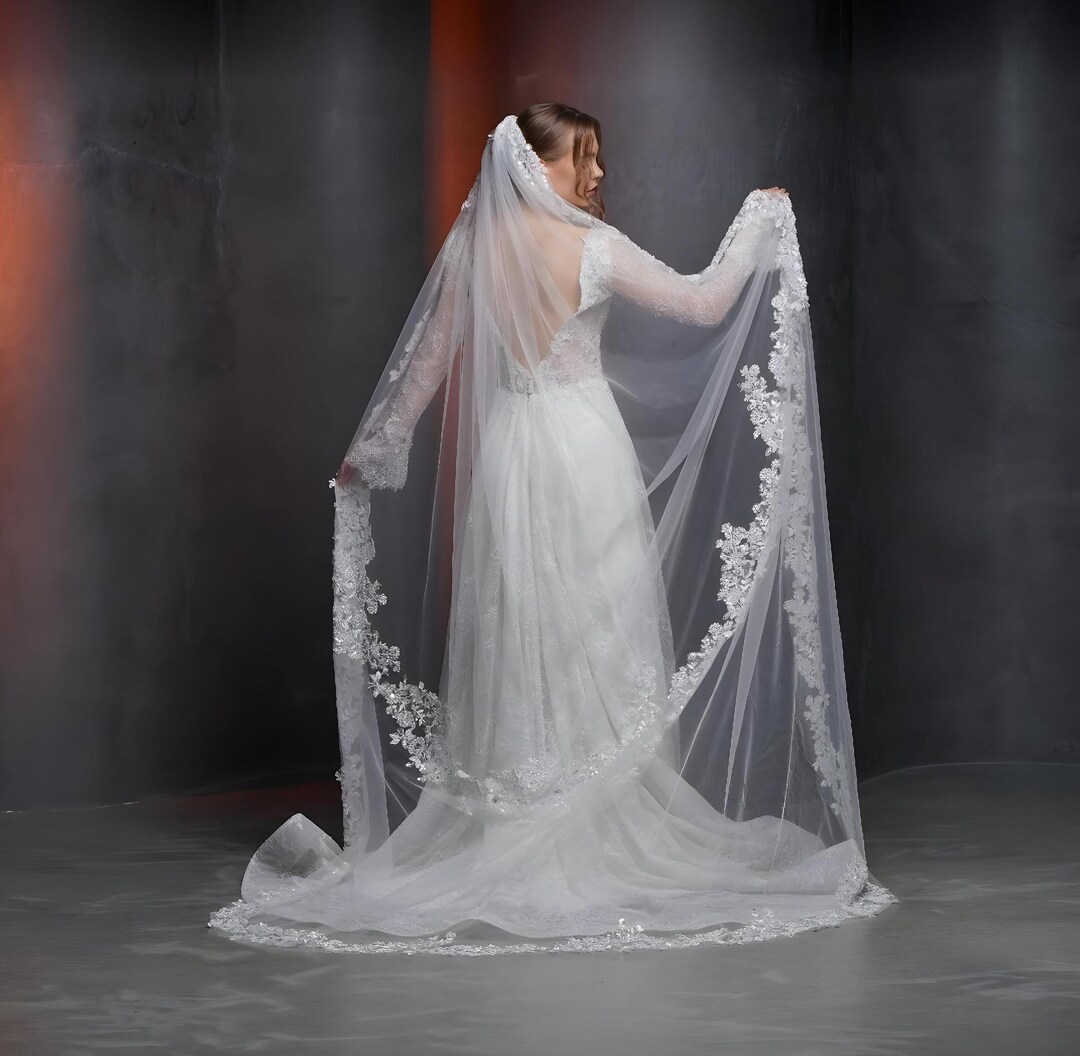 Veil Italian Tulle With Embroidered Lace, Long Bridal Veil for Elegant ...