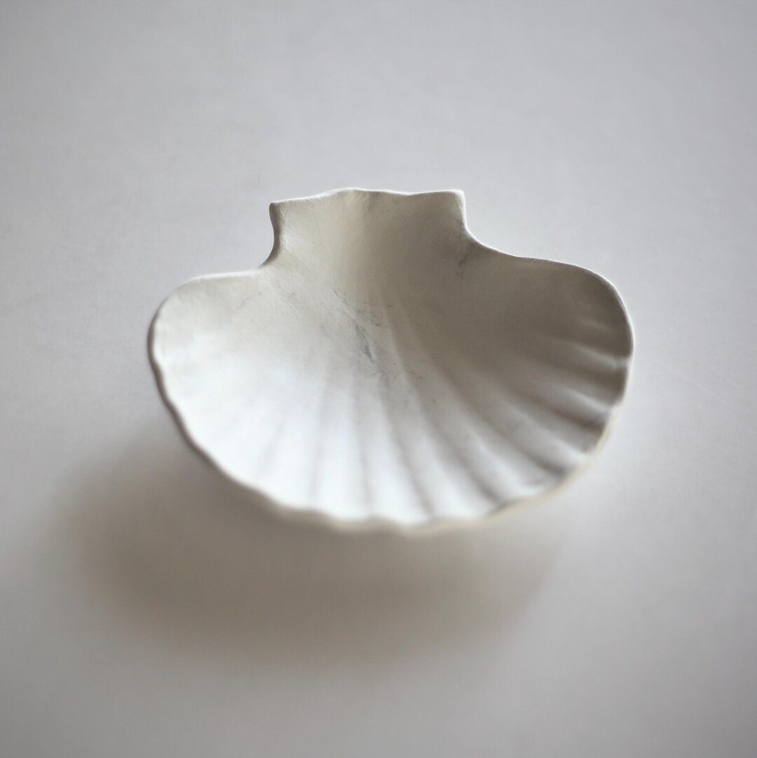 Shell Bowl in White/white Marble Clay - Etsy