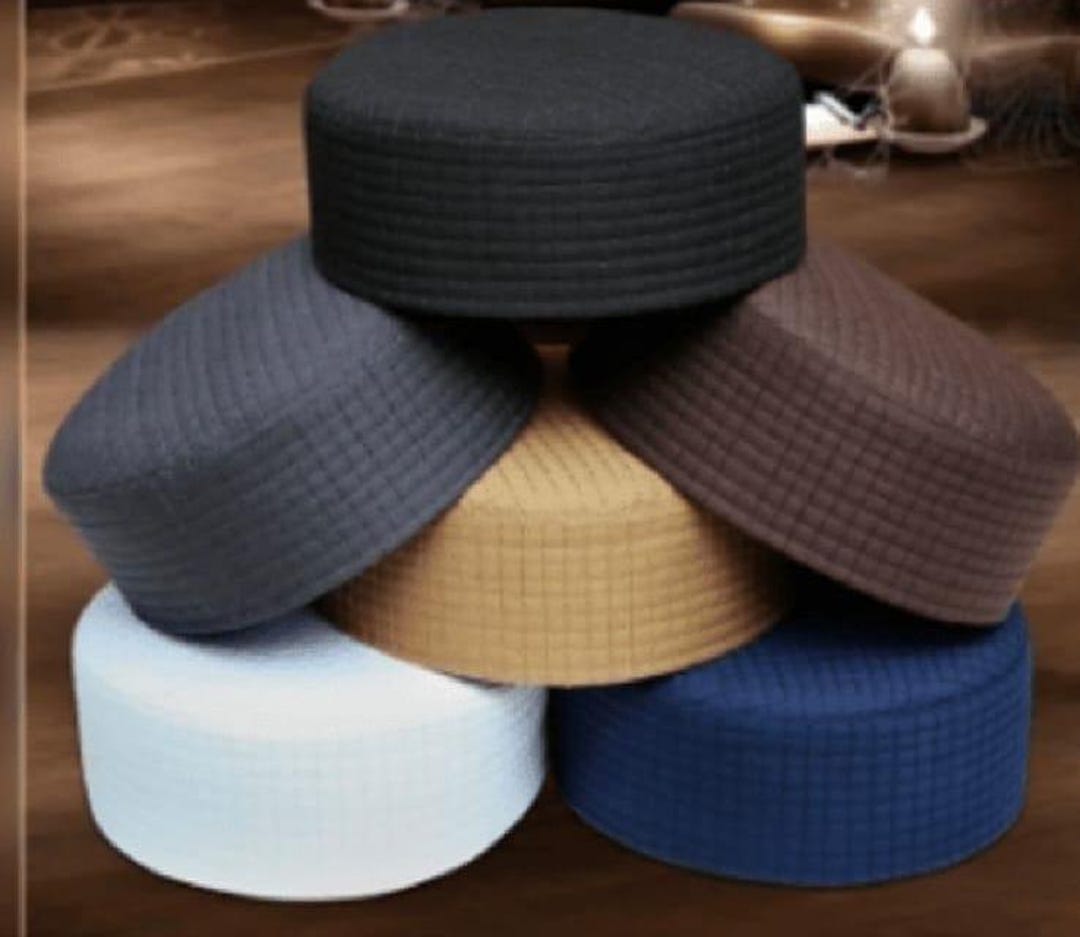 Muslim Men Islamic Prayer Round Cap | Classic Kufi Hat for Namaz ...