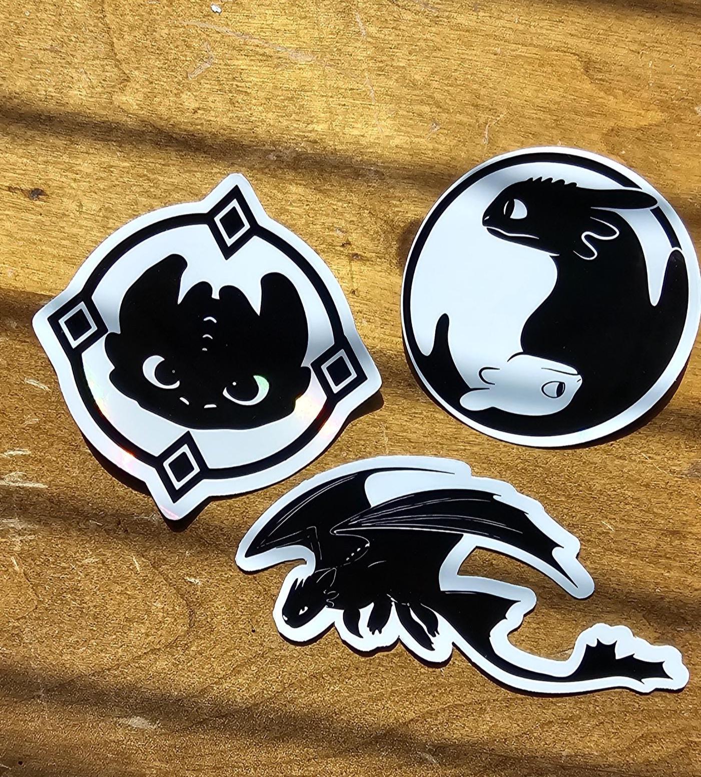 Toothless Dragon Sticker: How to Train Your Dragon Inspired Decor - Etsy