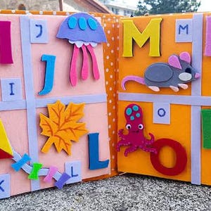 ABC Felt Quiet Book: Interactive Sensory Toy for Toddlers - Etsy