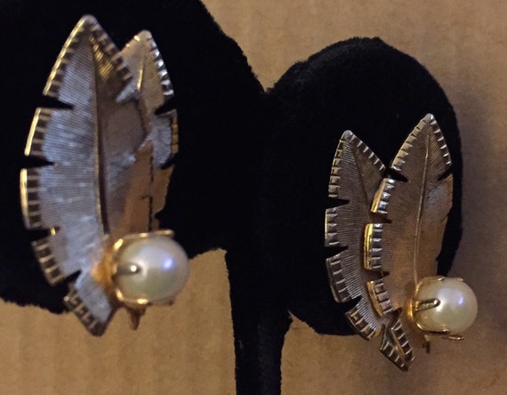 Vintage Mid Century Modern 1950s Gold Plate Prong Set… - Gem