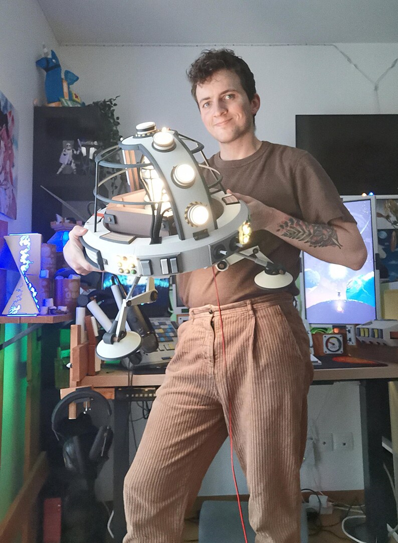 Scout - Outer Wilds - Etsy