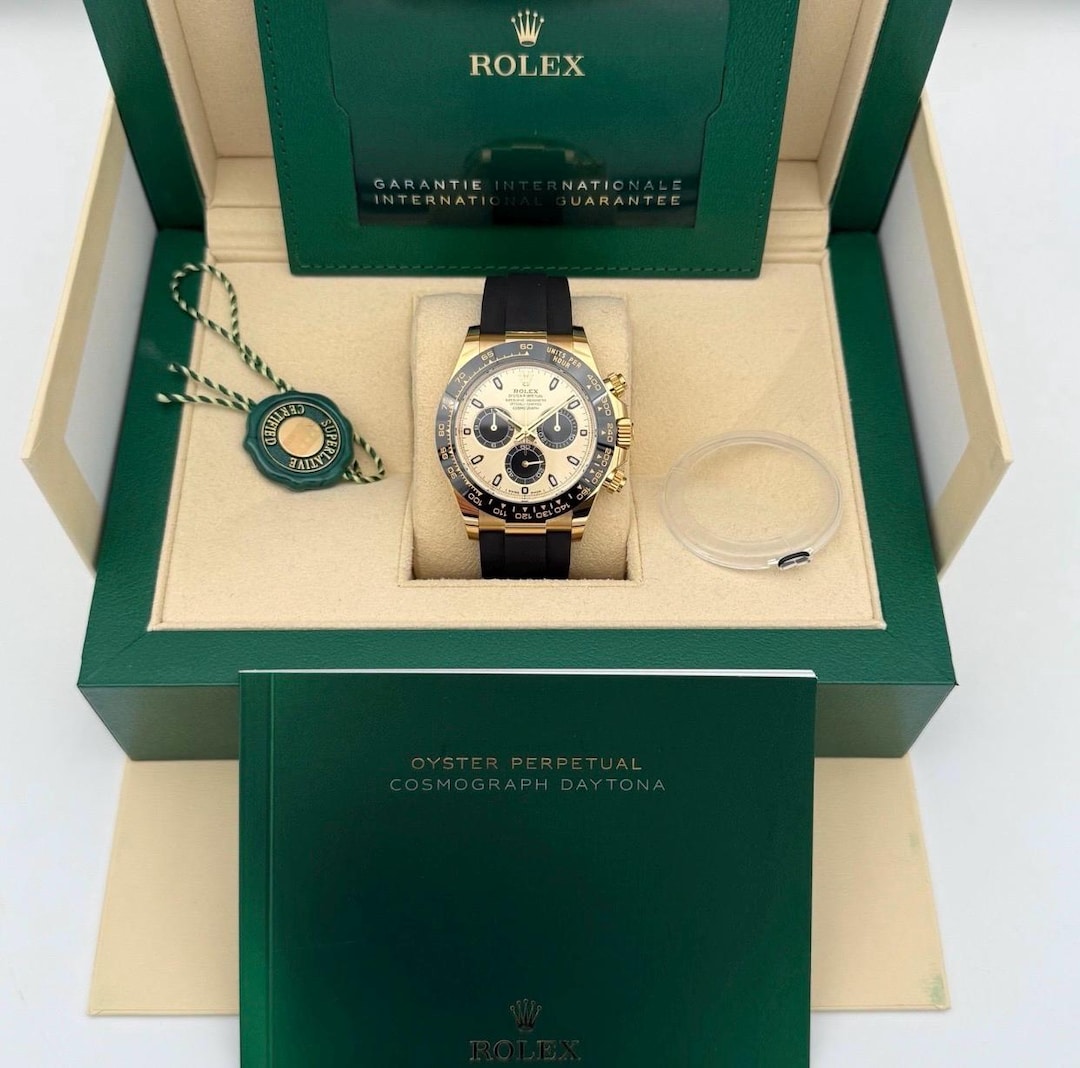 ROLEX DAYTONA pikachu Ref. 116518LN FULL Set With Certificate ...
