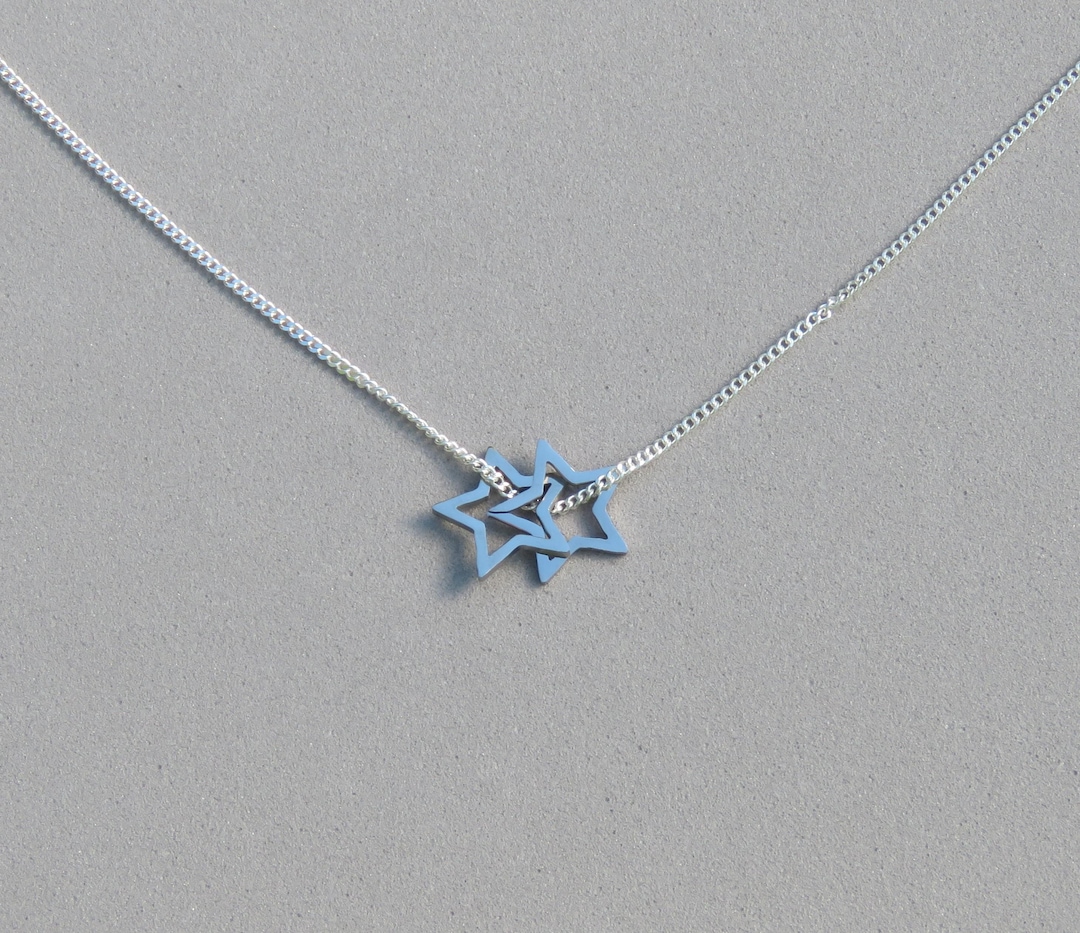 Floating Intertwined Stars Necklace - Etsy