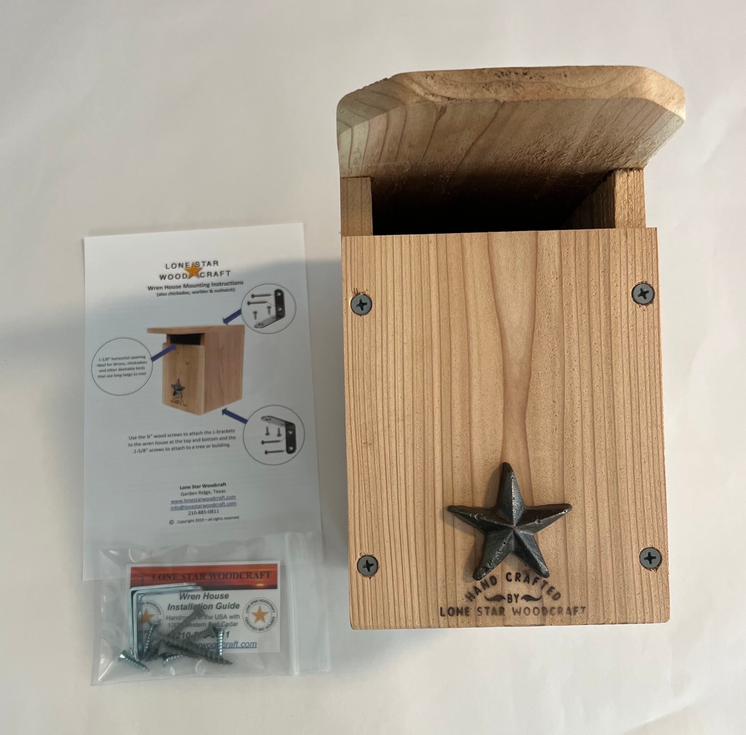 Wren House Nesting Box / Carolina Wren / Chickadee / Nuthatch - Etsy