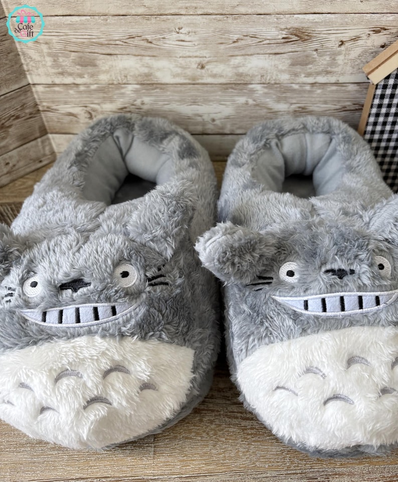 My Neighbor Totoro Slipper, Totoro Closed Back Slipper, Character ...
