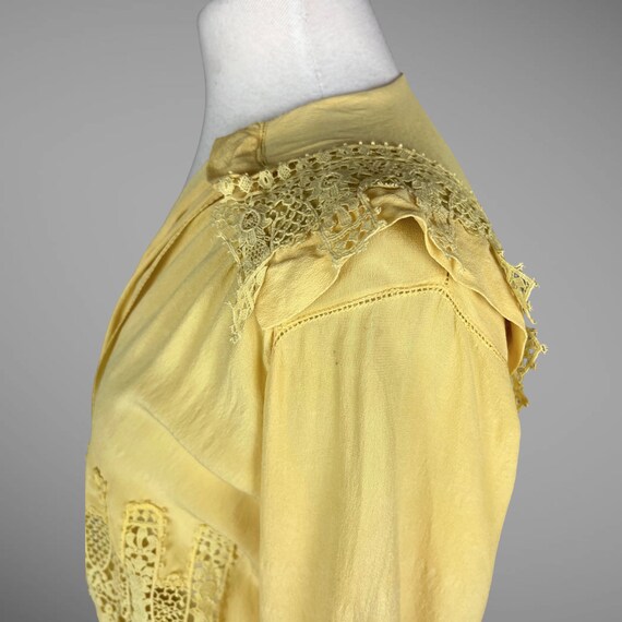 Vintage 1920s Blouse, 20s Yellow Silk Cutwork Lace Fl… - Gem