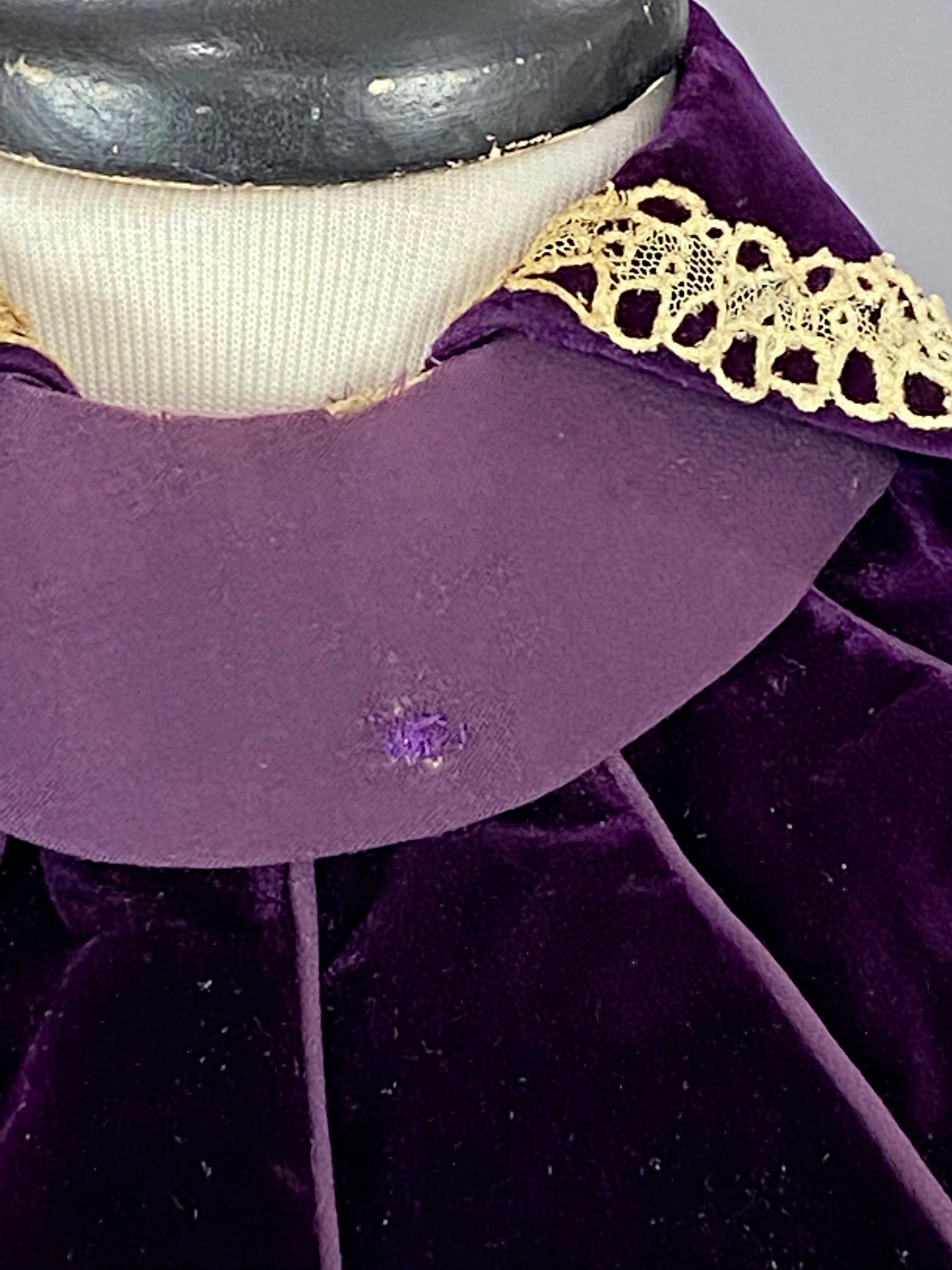 Victorian Purple Velvet Lace Collar Capelet, 1890s Belle Époque Shawl ...