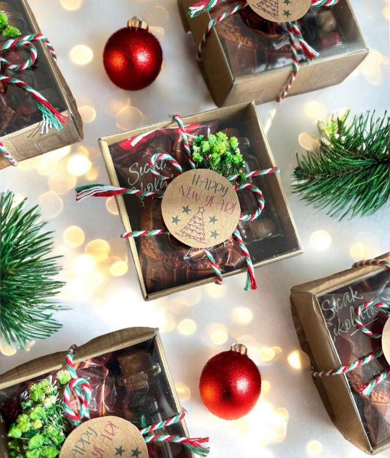 Christmas Hot Chocolate Gift Box: Holiday Winter Treat Set - Etsy