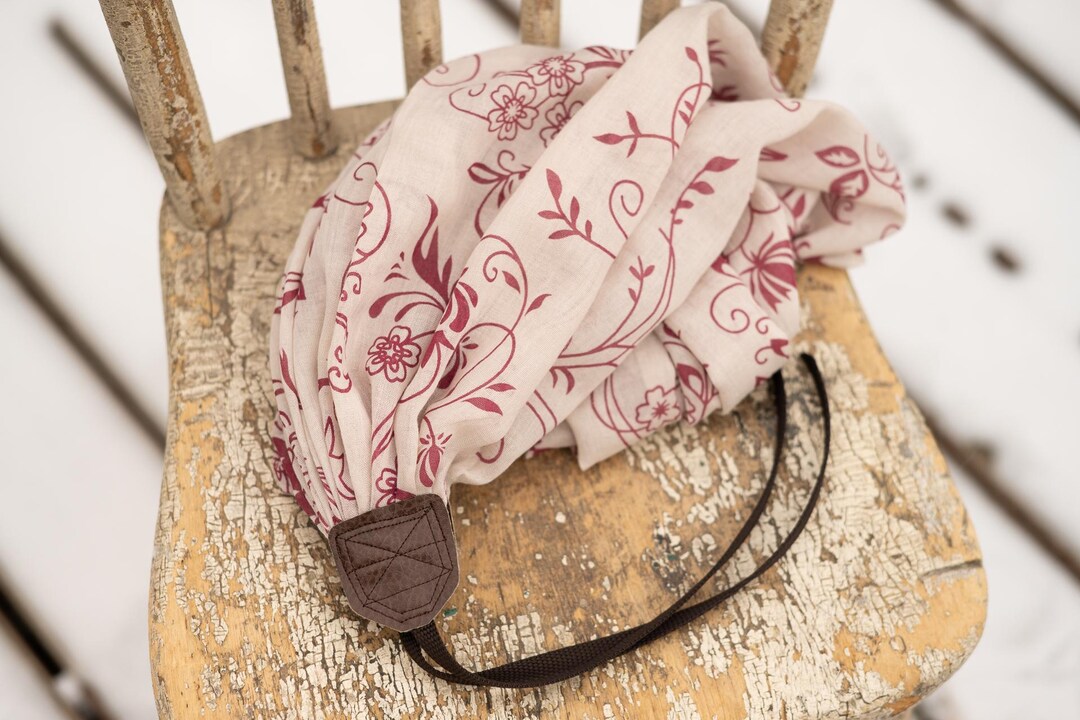 Beige and Red Fleur Scarf Camera Strap - Etsy