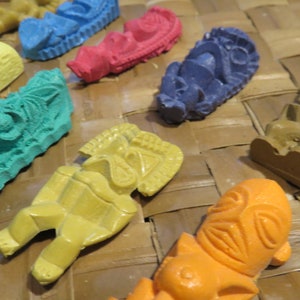 Tiki Pendants-lot 23 Set of 10 Classic Vintage Hawaiian Recast Tiki ...