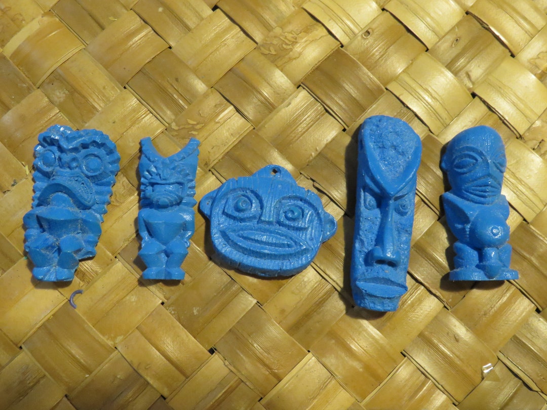 Tiki Pendants-lot# 34 Set of 5 Classic Vintage Hawaiian Recast Tiki ...
