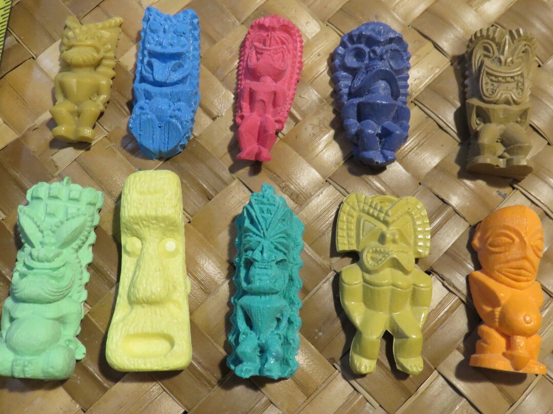 Tiki Pendants-lot 23 Set of 10 Classic Vintage Hawaiian Recast Tiki ...
