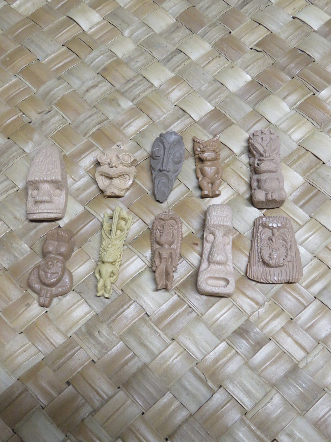 Tiki Pendants Lot# 23 Set of 10 Classic Vintage Hawaiian Recast Tiki ...