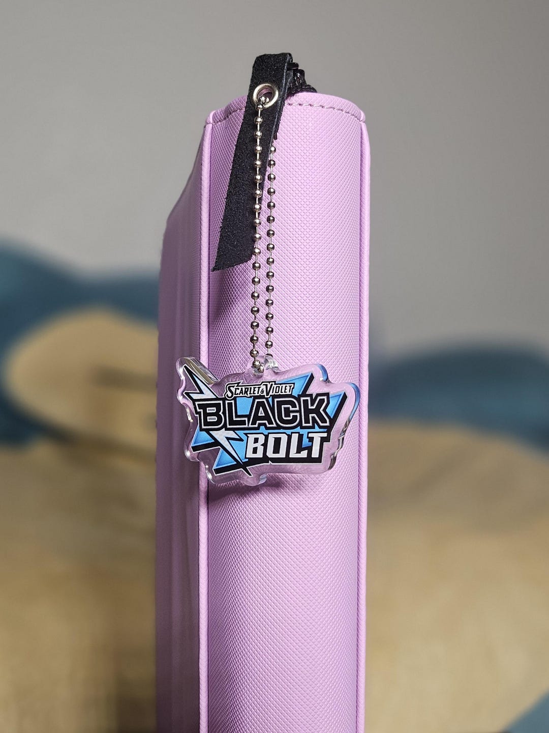 Pokemon - Black Bolt - Binder Keychain - Etsy