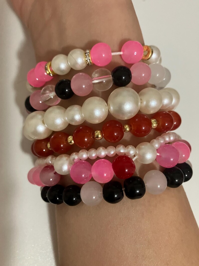 Valentines Day Beaded Bracelets 6 Pack, Red and Pink Bracelets ...