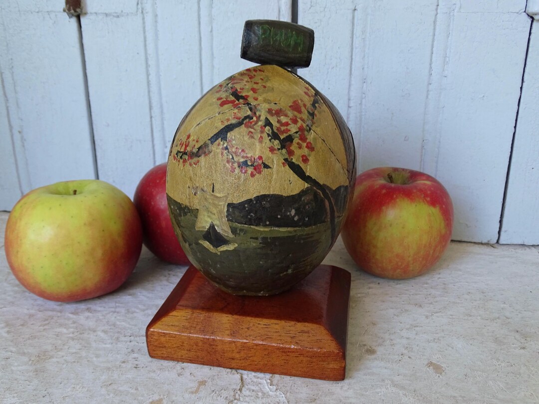 Vintage Trinket Box, Painted Coconut Shell, Small Wooden Souvenir Box ...