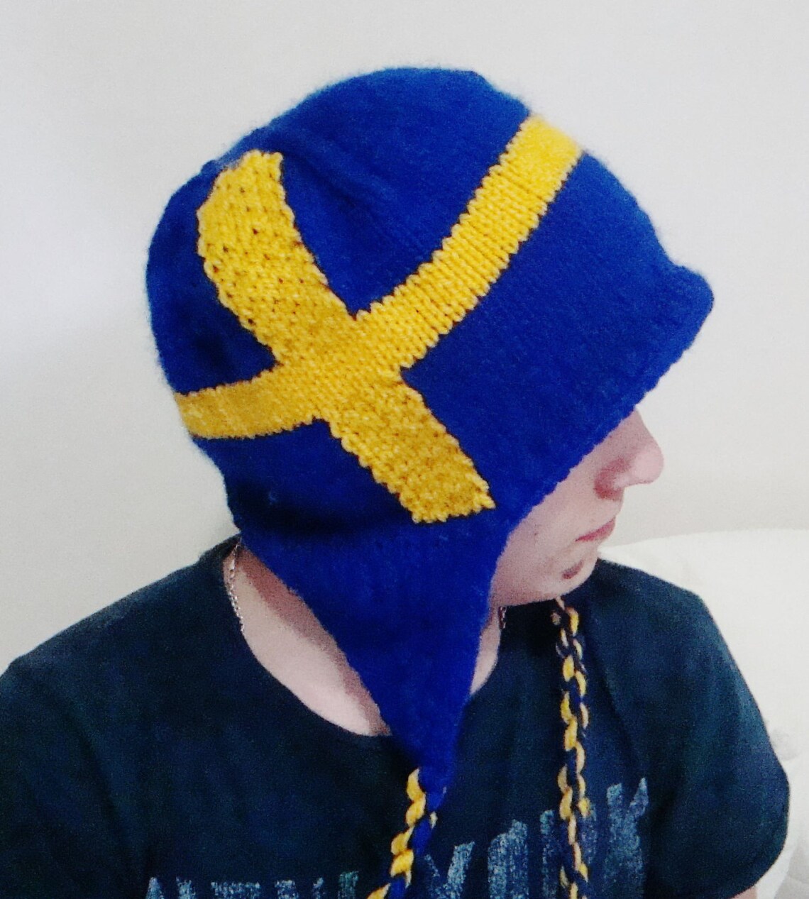Knitted Sweden Flag Hats Winter Hand Knit Hats Swedish Gifts for Men ...