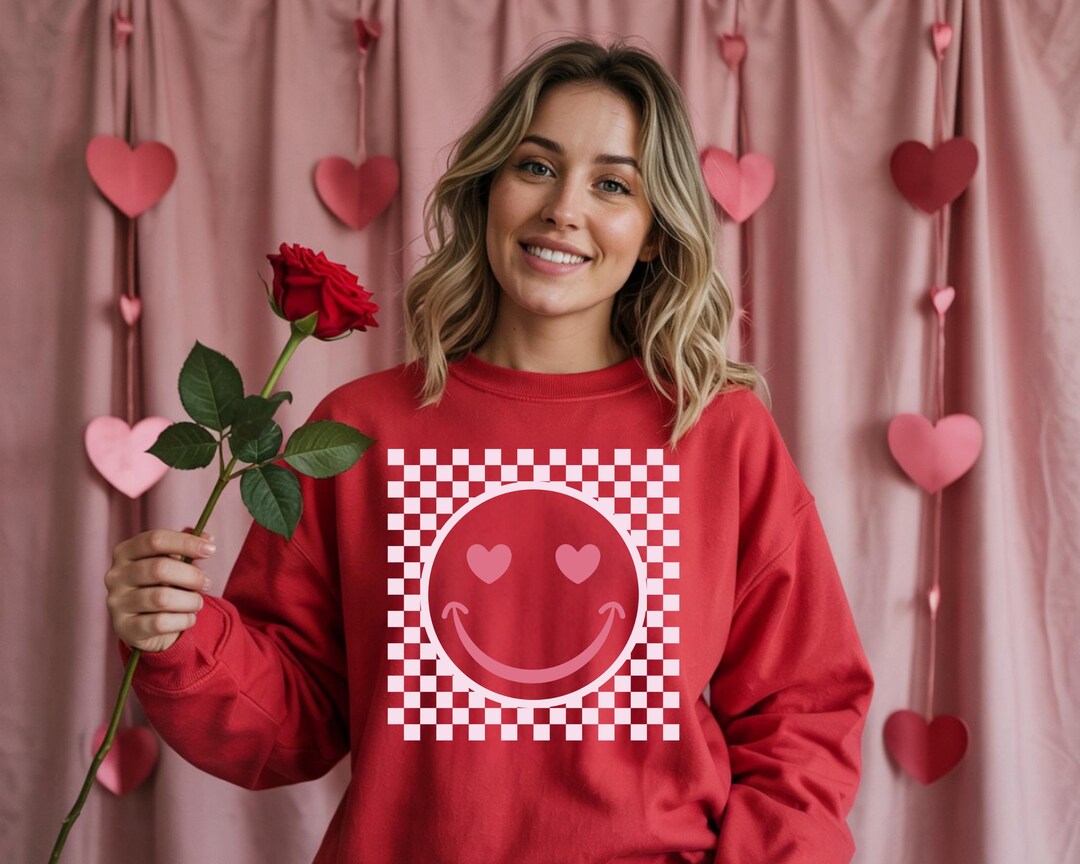 Heart Eyes Smiley Checkered Shirt, Pink Valentine Emo Face Graphic Tee ...