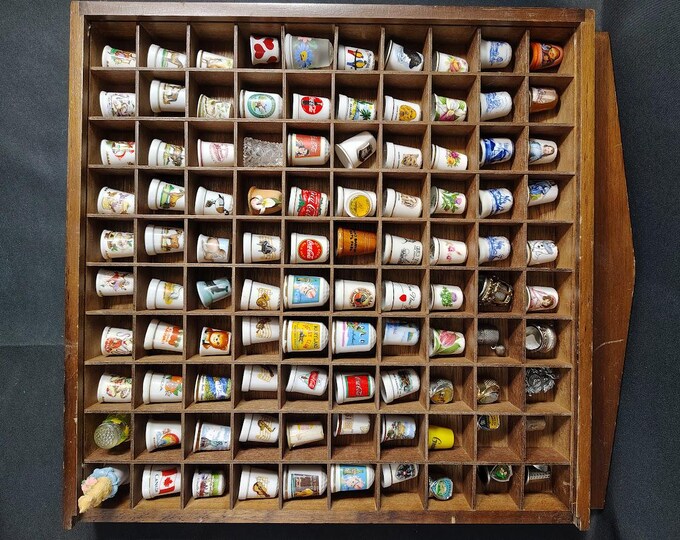 Vintage Thimble Collection With Wood Display Case 124 Decorative ...