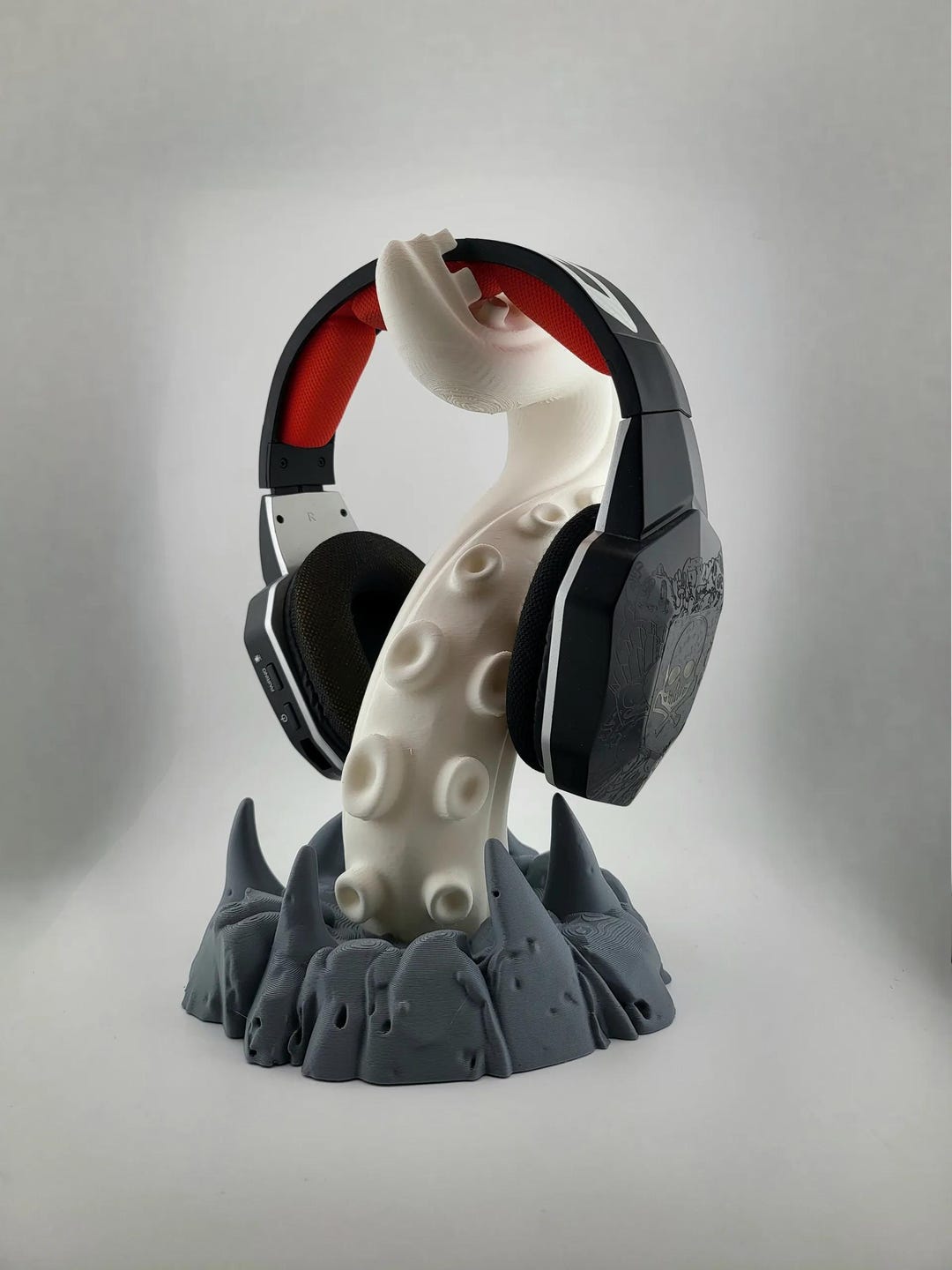 Kraken Headphone Stand – Tentacle Gaming Accessory - Etsy