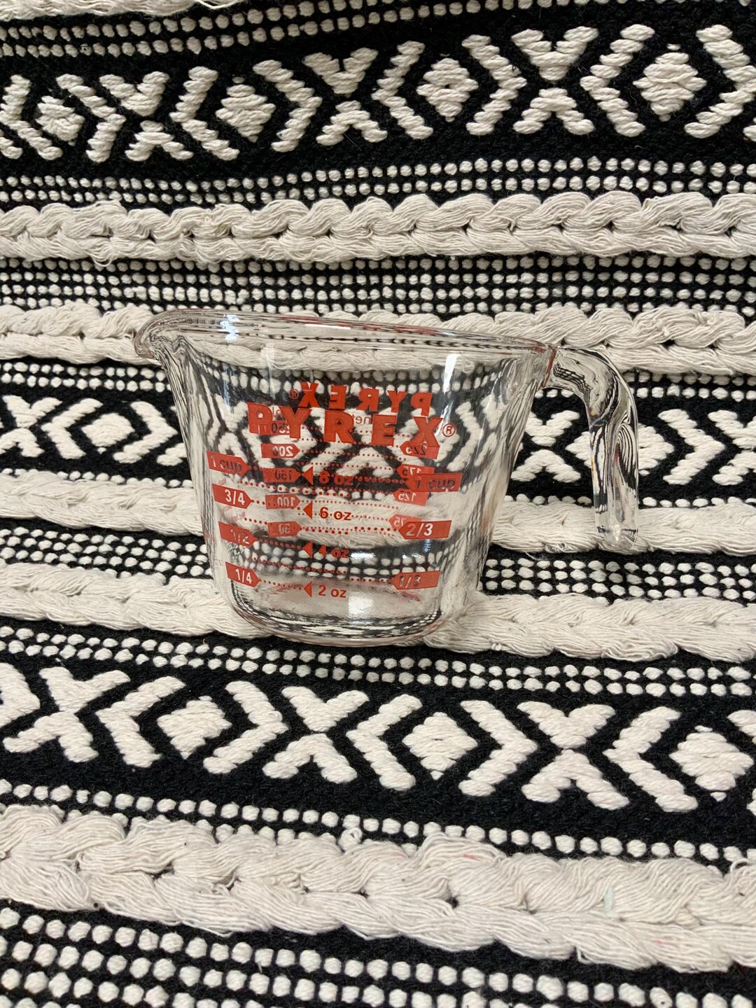Vintage Pyrex One Cup Glass Measuring Cup Metric Standard Red Letters ...