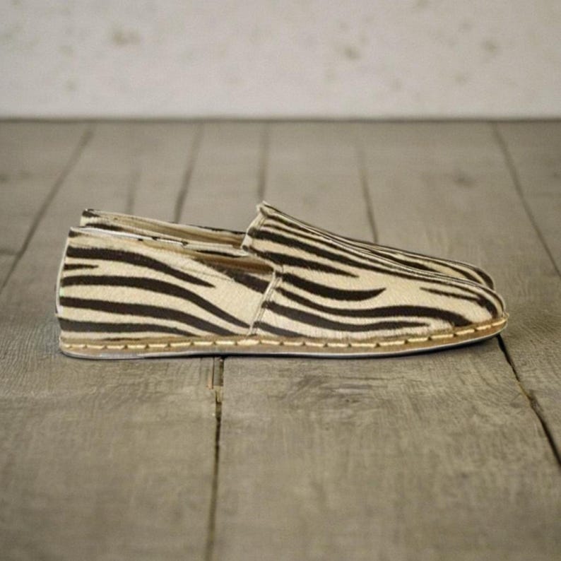 Women Earthing Barefoot Zebra Pattern Loafers, Minimalist Women ...