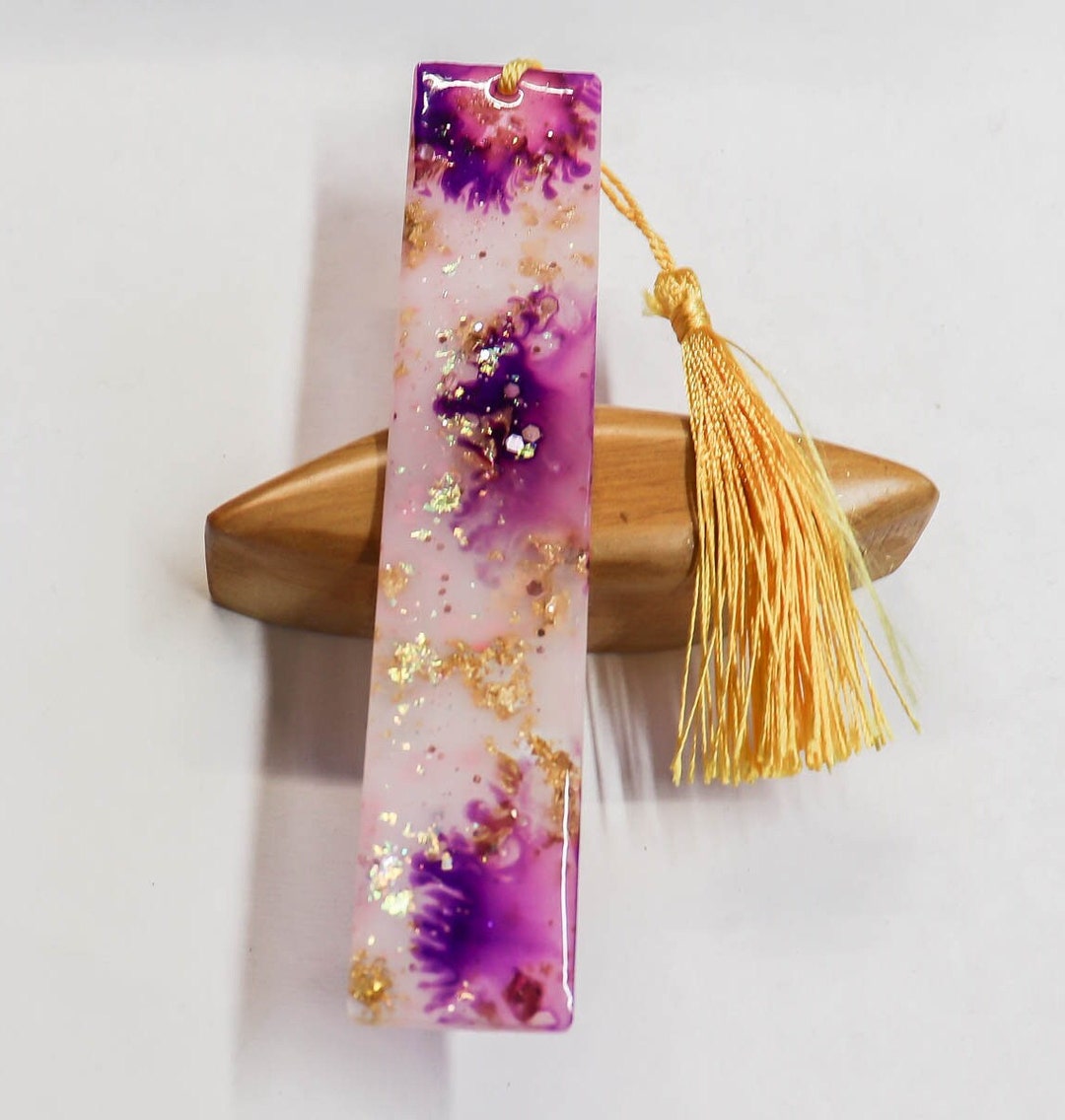 Epoxy Resin Bookmark With Gold Flakes and Tassel - Etsy