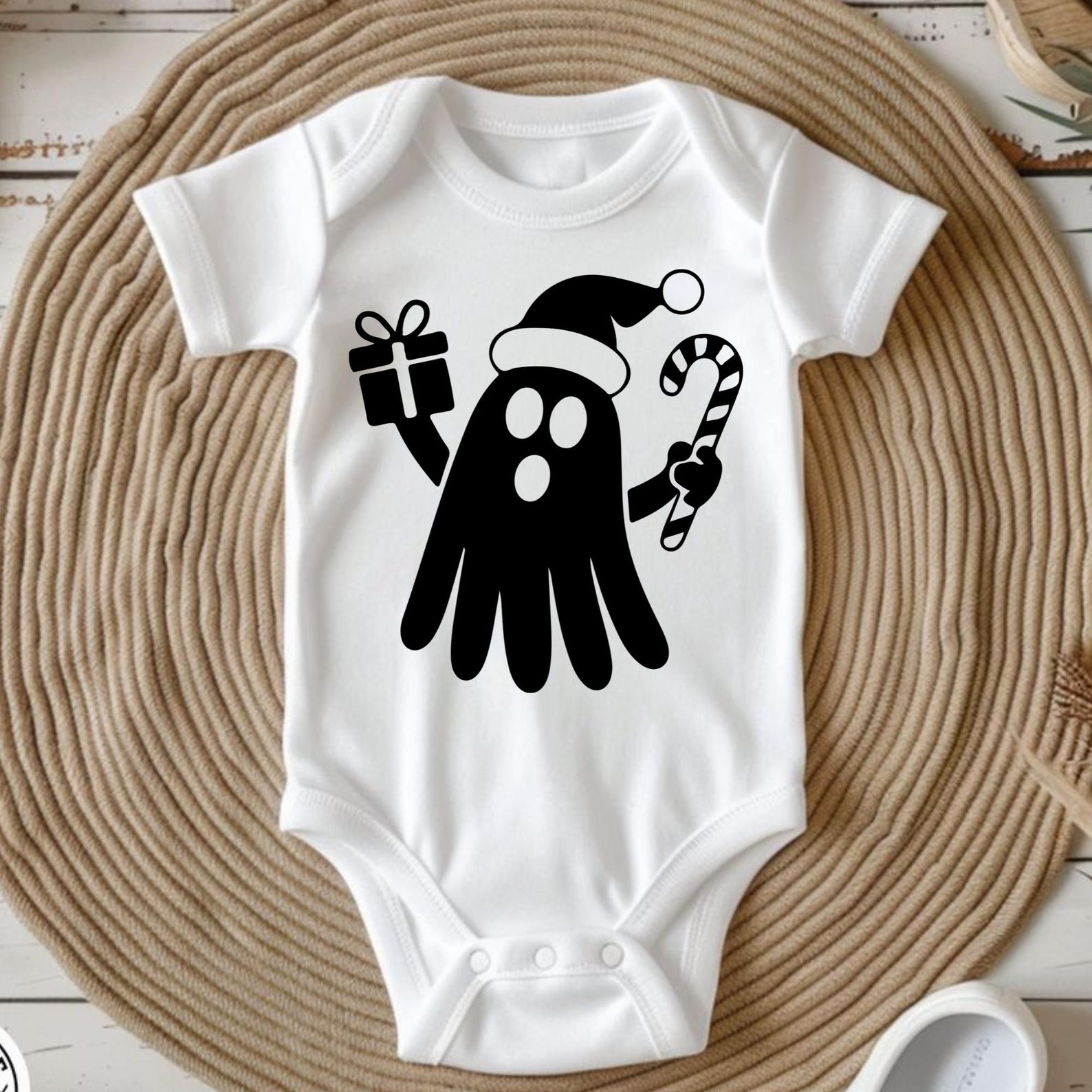 Christmas Ghost SVG Bundle | Cute Ghost Clipart PNG | Kawaii Spooky ...