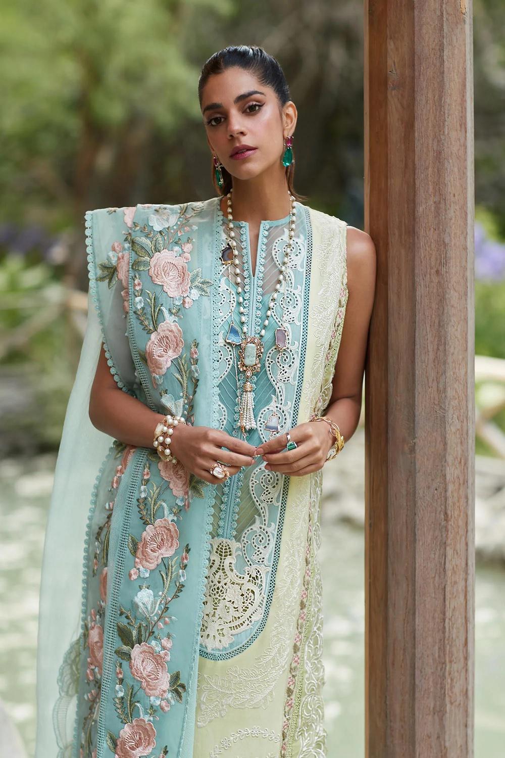 Luxury Lawn 2024 - Mountain Love - D6 | Pakistani Suits | Eid ...