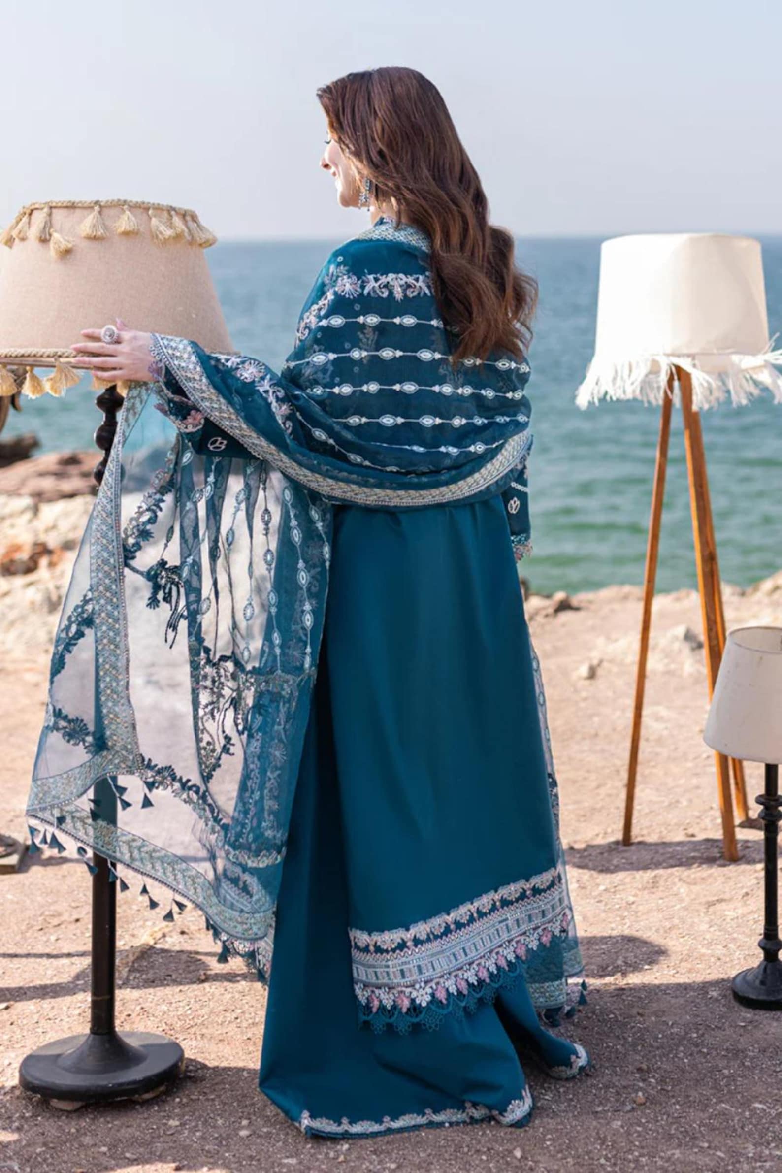 Sahil Kinare Luxury Lawn’25 - FP-16 KIRA | Luxury Lawn | New Arrival ...