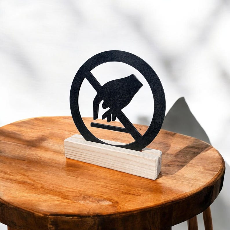 Do Not Touch Table Sign, Wooden Tabletop Warning Sign for Office, Store ...