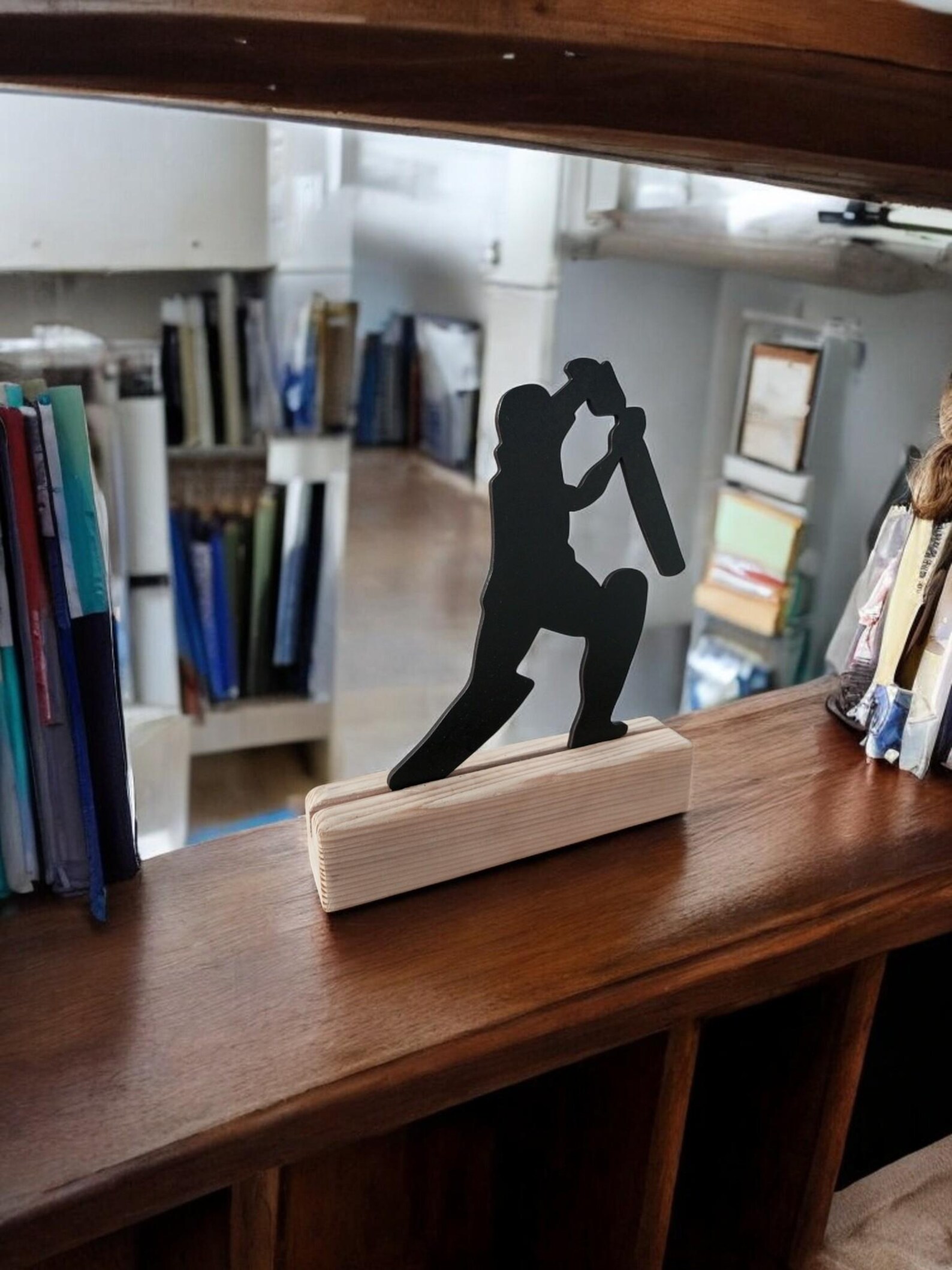 Cricket Player Tabletop Decor, Wooden Shelf Sculpture, Sports Lover ...