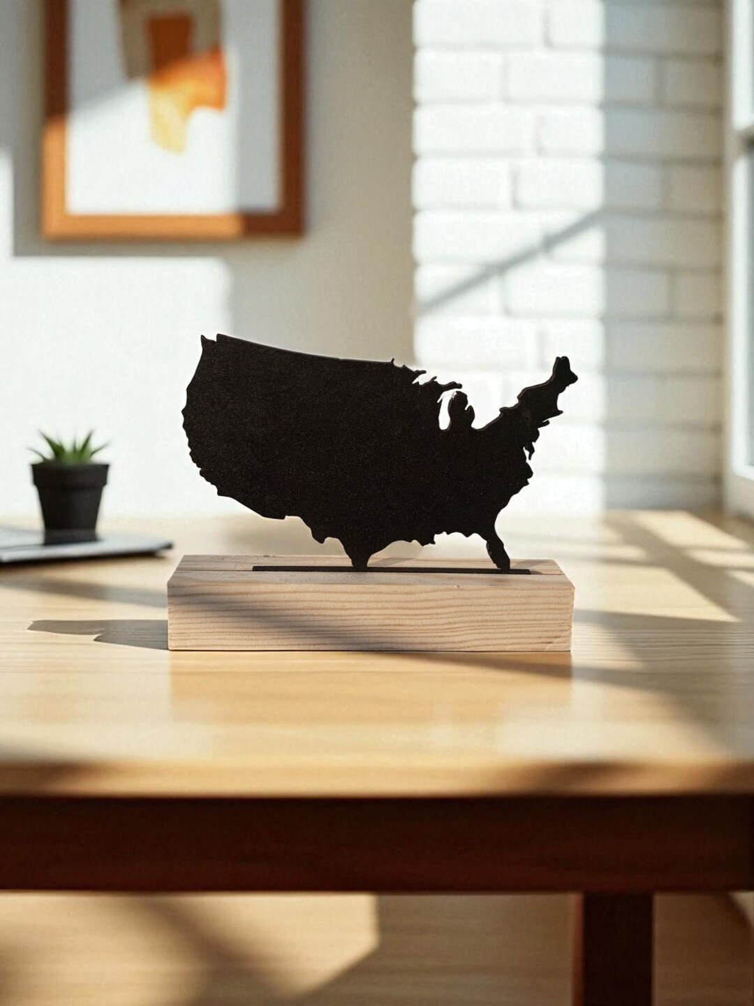 USA Map Wooden Statue – Shelf & Tabletop Decor – American Modern Home ...