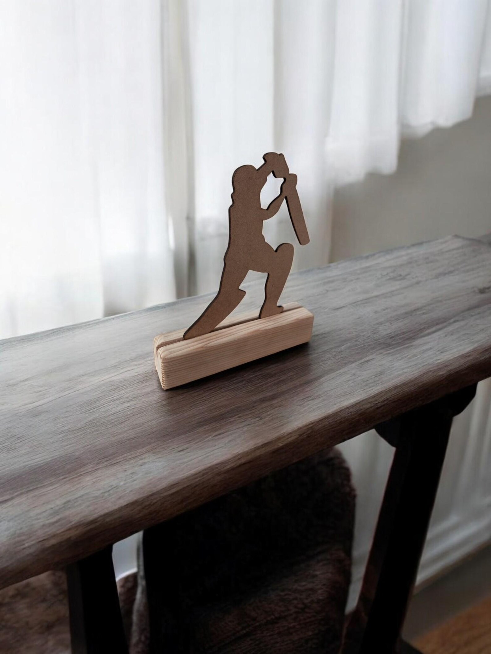 Cricket Player Tabletop Decor, Wooden Shelf Sculpture, Sports Lover ...