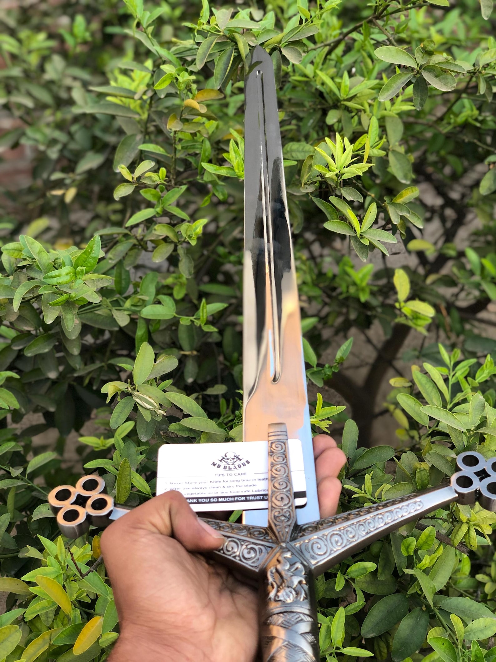 Handmade Scottish Claymore Replica Sword: Medieval Lion Emblem Display ...