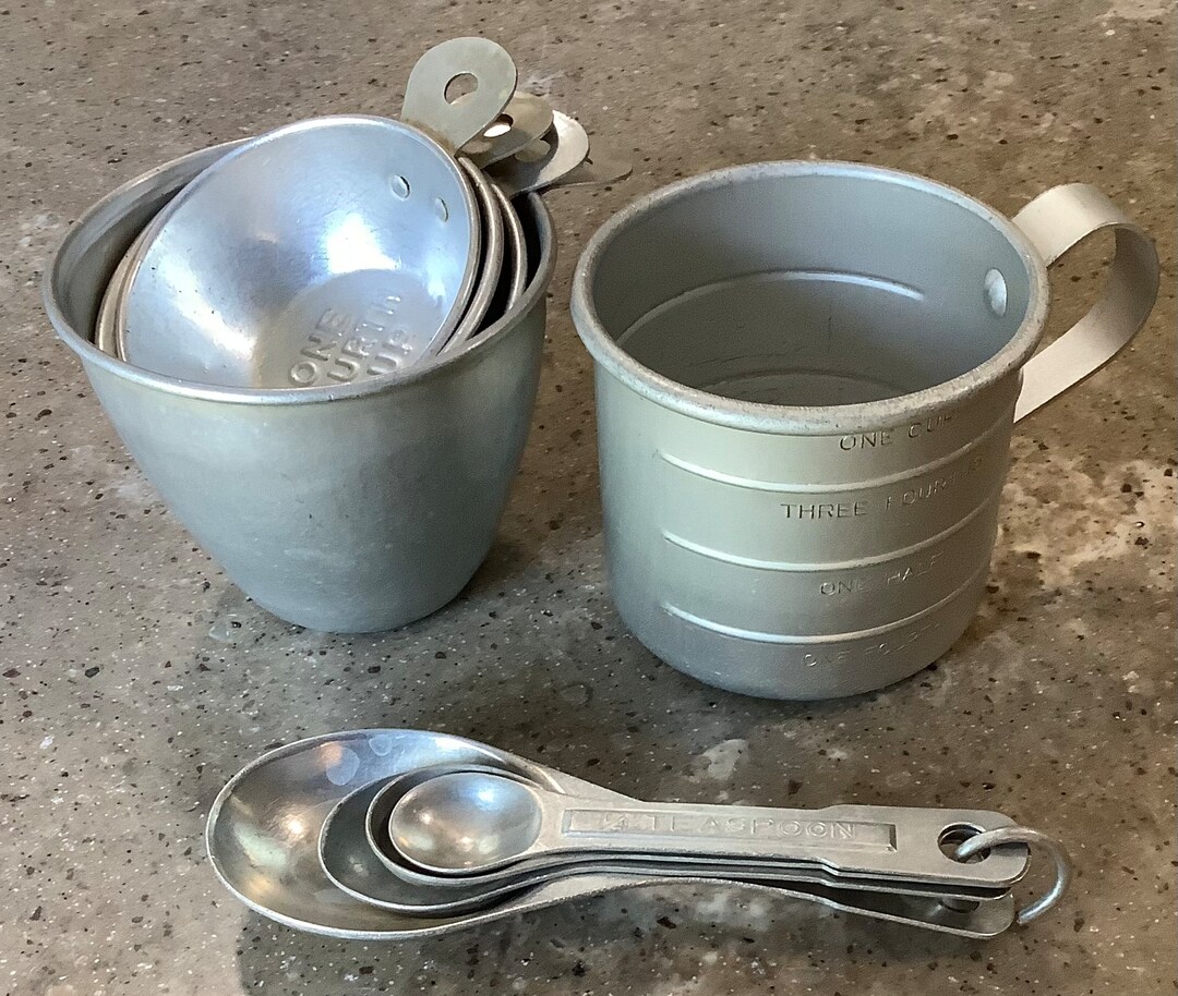 Vintage Aluminum Graduated Measuring Cups Spoons 9 Piece Farmhouse ...