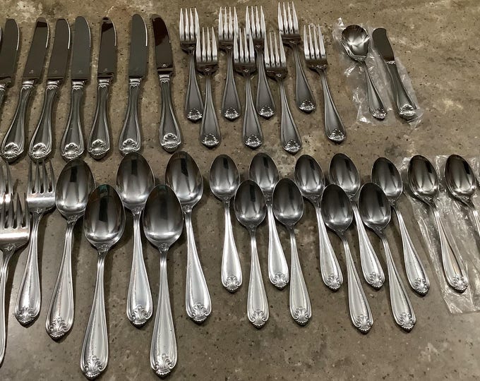 Vintage Oneida Northland Royal Shell Stainless 40 Piece Flatware Set - Etsy