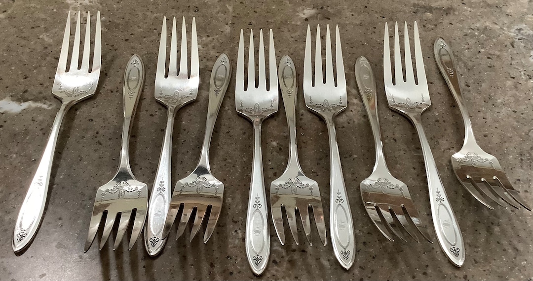 Vintage Oneida Adam Silverplate Salad Fork 10 Piece Flatware Set ...