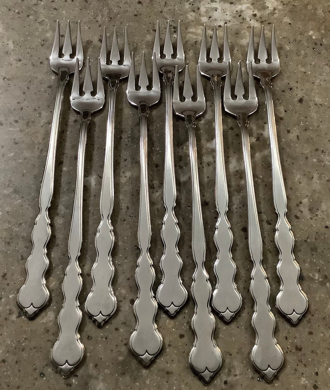 Vintage Oneida Valerie Stainless Seafood Cocktail Fork 9 Piece Flatware ...
